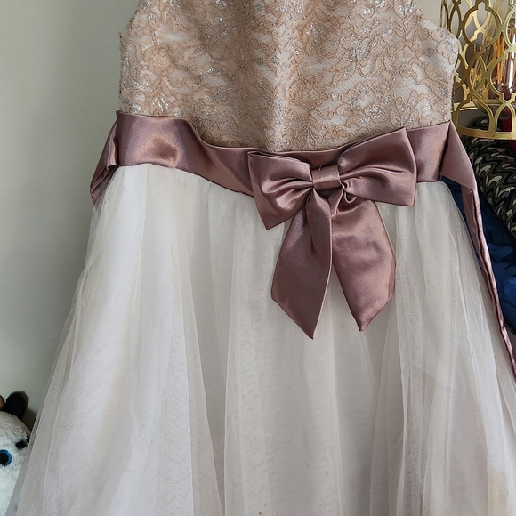 Rare Editions | Dresses | Rare Editions Pink And Cream Lace Formal ...